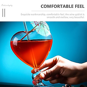 Cabilock 2pcs Cocktail Glasses Unique Wine Glasses Heart-shaped Romantic Juice Goblets