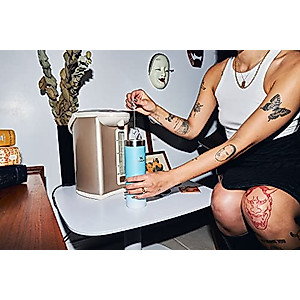 Stanley AeroLight Transit Bottle, Vacuum Insulated Tumbler for Coffee, Tea and Drinks with Ultra-Light Stainless Steel