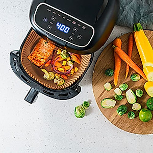 LANARP 300 Pcs 7.9 Inch Air Fryer Disposable Paper Liner Non-stick Round Airfryer Parchment Liners Oil Resistant Food Grade Baking Paper Liner for Air Fryer Grease and Water Proof Cooking Paper