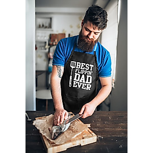 VAGAVY - Best Flippin Dad Ever Dad Apron with Pockets - Bottle Opener and Gift Box Included - Birthday, Father’s Day Grilling Gifts for Papa, Husband - Black Barbeque Apron for Daddy Men