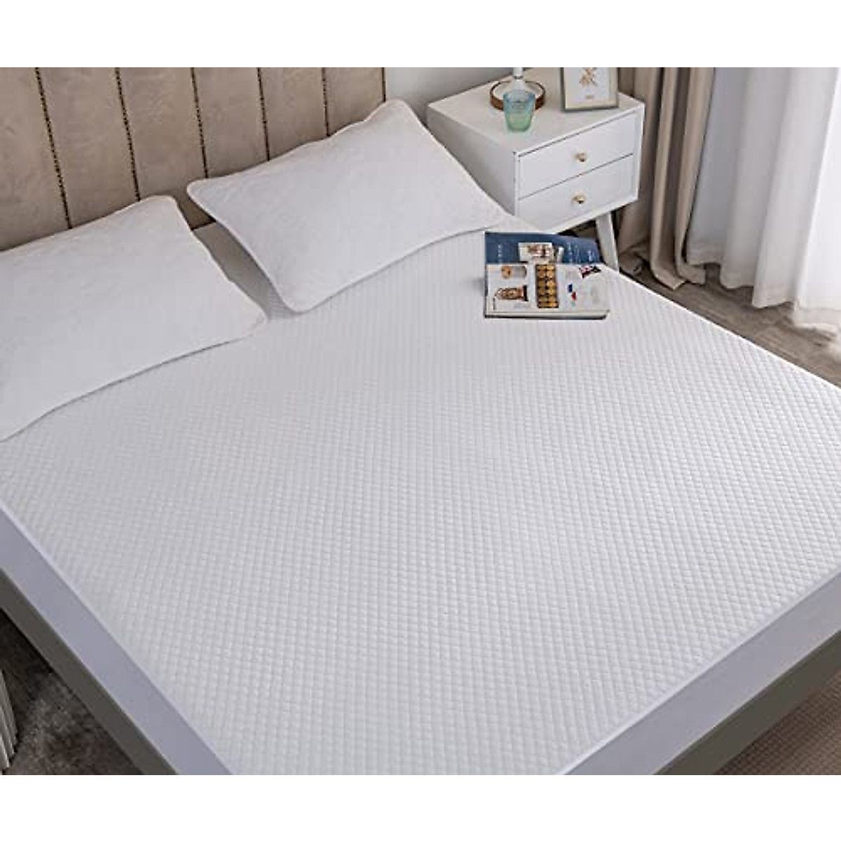 HIGHSEASON 100% Waterproof Cooling Mattress Protector King Size with 3D Air Fabric Cooling Feel Ultra Soft Protector Cover Breathable Noiseless Fitted 8" - 21" Extra Deep Pocket (78"X80", White)