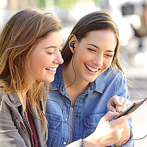 targeal USB C Wired Gaming Ear Buds - 7.1 Surround Sound in-Ear Headphone - Detachable Microphone - Integrated Mute and Volume Control - Gamer Earbuds for Mobile Gaming, Switch, Xbox One, PS, PC