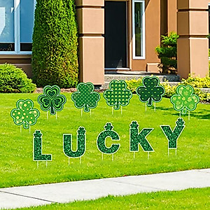 Whaline 11Pcs St. Patrick's Day Yard Signs with 22Pcs Stakes Glitter LUCKY Green Clover Lawn Sign for Indoor Outdoor Home Lawn Decorations Holiday Anniversary Ornaments Party Supplies