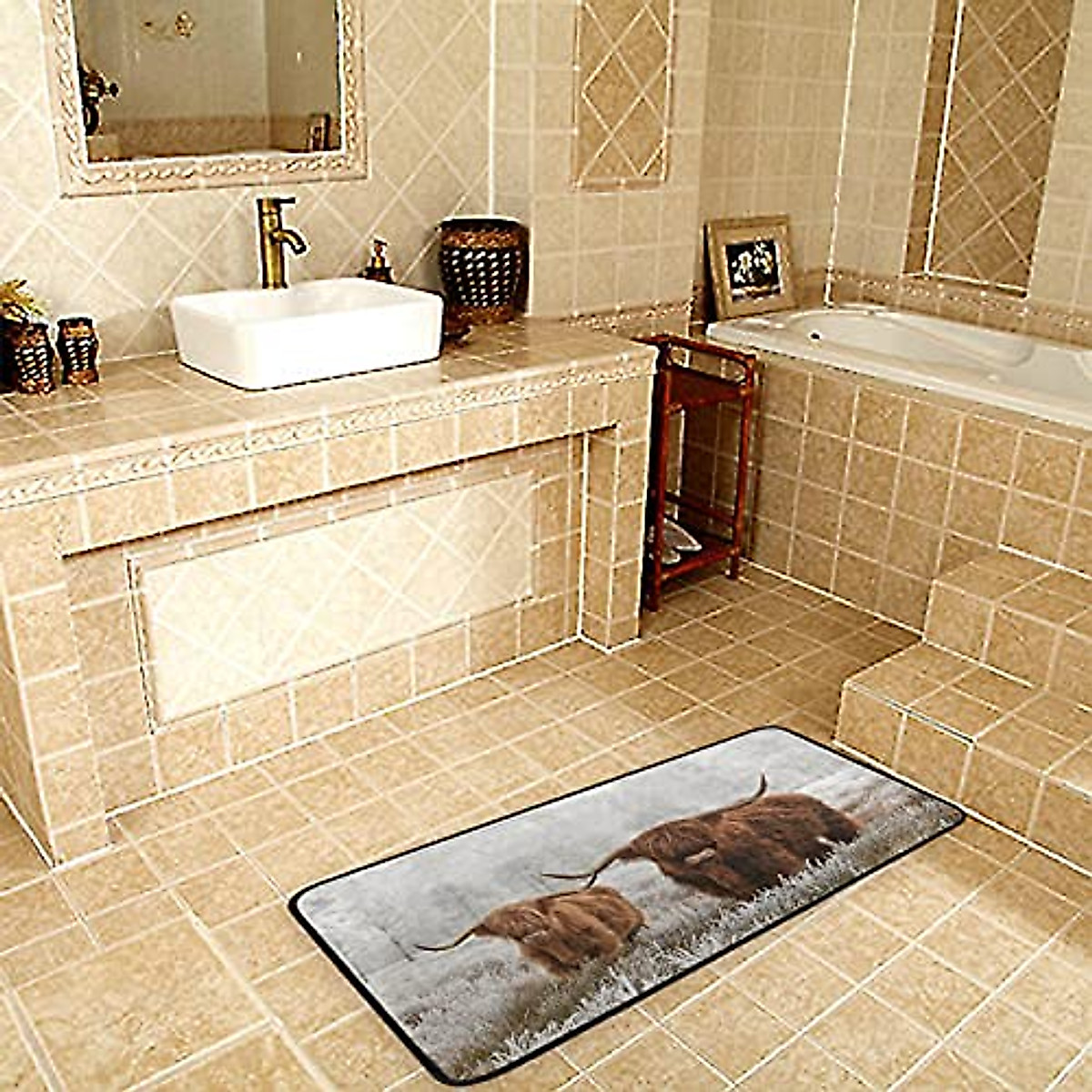 Area Rug Scottish Highland Cow Non-Slip Washable Home Western Decor Indoor Bathroom Kitchen Long Floor Door Mats Festival Party dormate39x20inch