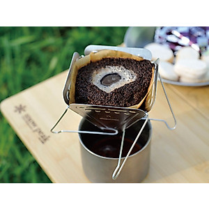 Snow Peak Collapsible Coffee Drip - Durable & Portable Pour-Over Coffee Gear - Stainless Steel Coffee Dripper for Camping & Backpacking Trips - Foldable for Easy Packing