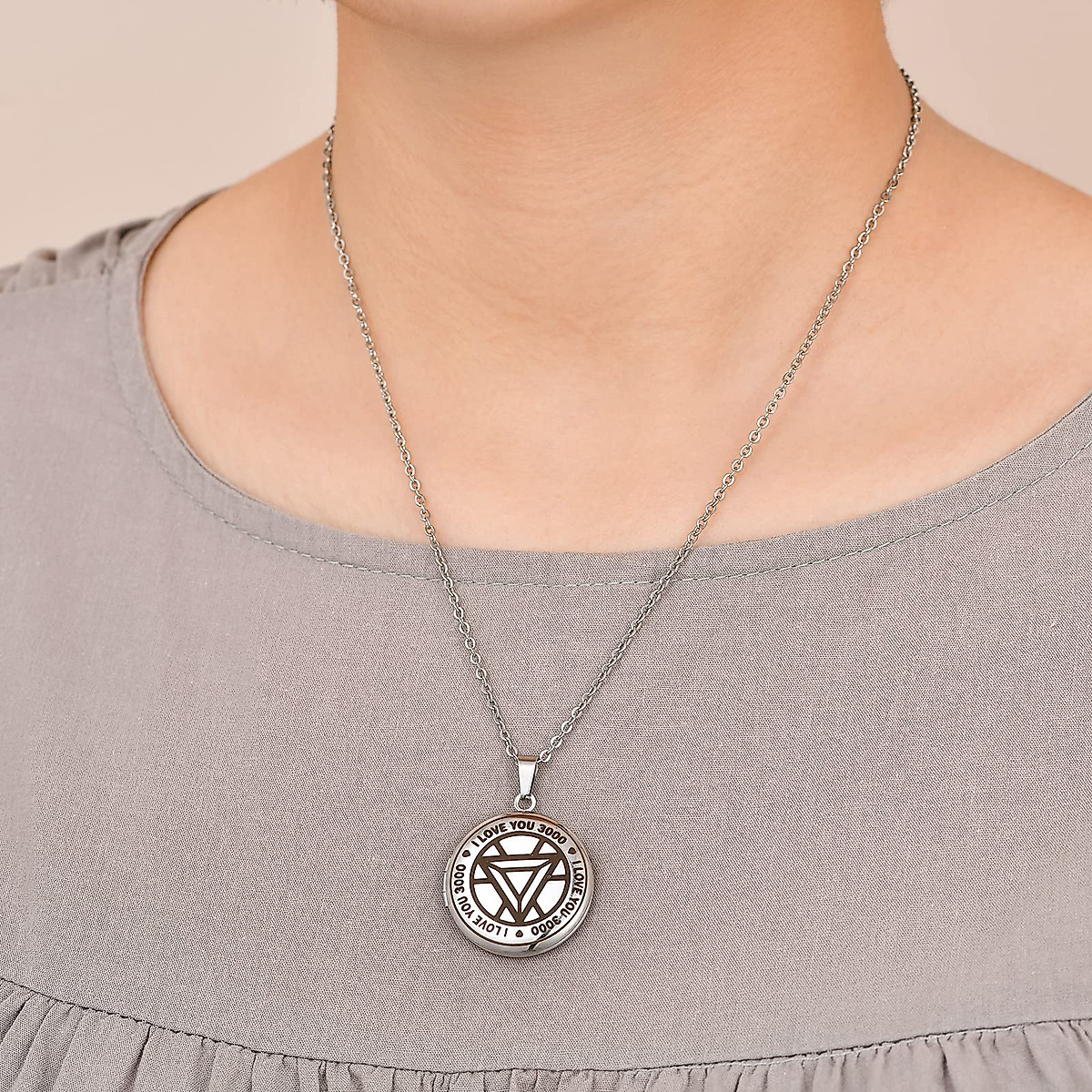 I Love You 3000 Gift for Daughter Son Dad Mom Marvel Avenger Fans Gifts Boyfriend Girlfriend Anniversary Locket That Holds Pictures for Husband Wife Iron Man Gift Couple Birthday Gift for Her Him