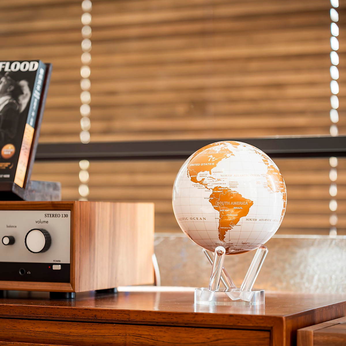 MOVA Globe Metallic White and Gold 4.5"