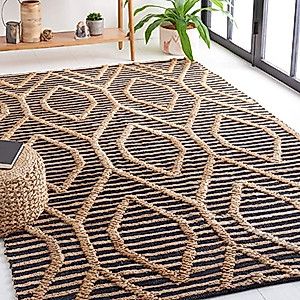 Safavieh Natural Fiber Collection Accent Rug - 3' x 5', Black & Natural, Flat Weave Farmhouse Geometric Jute Design, Ideal for High Traffic Areas in Entryway, Living Room, Bedroom (NF378Z)