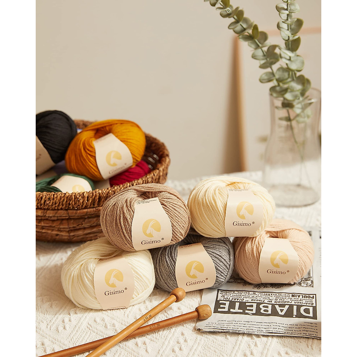 GISIMO 100% Merino Wool Yarn, 6-Ply Luxurious and Soft Yarn for Hand Knitting & Crocheting, 1.76 OZ/50g, 127 yds/116 Meters (Ivory, 1 Ball)