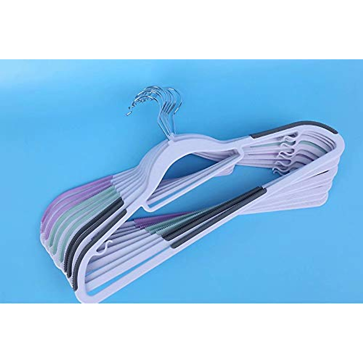 ATOLY Hangers £¬Plastic Hangers 20 Pack Dry Wet Clothes Hangers with Non-Slip Pads with Heavy Duty 360 Swivel Hanger Hook 0.2" Thickness - Space Saving Gray,Green