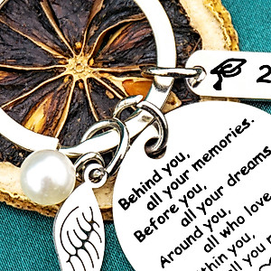 WXCATIM 2024 Graduation Gifts Keychain College Graduation Gifts For Her Him High School Graduate Boy Girl Grad Inspirational Gifts For Daughter Son Graduating Senior Students Keepsake