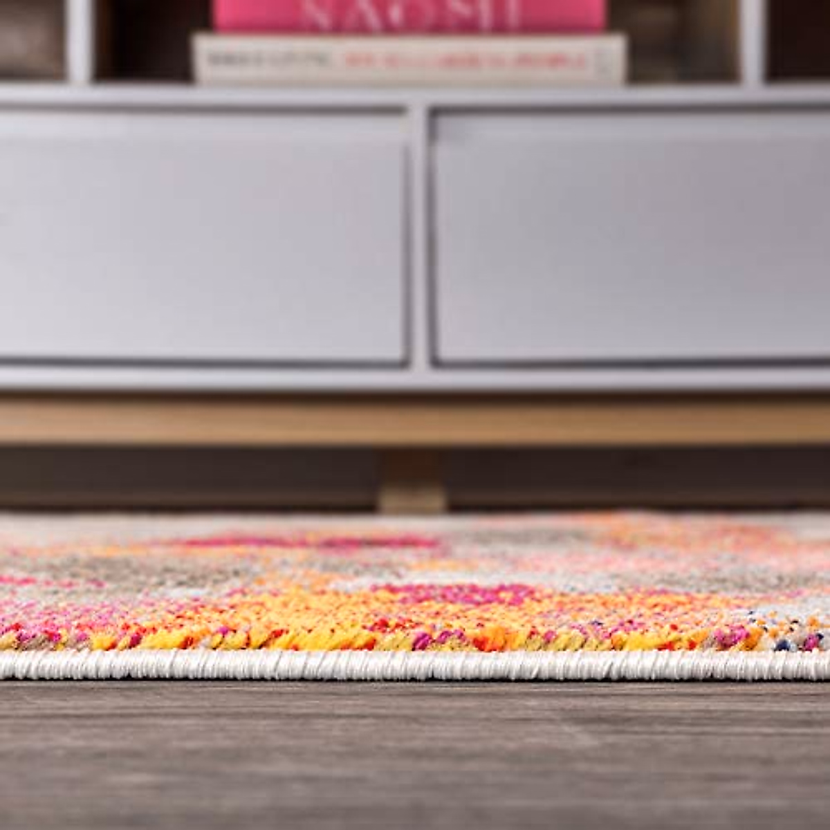 JONATHAN Y CTP101A-5 Contemporary POP Modern Abstract Brushstroke Indoor Area-Rug Bohemian Easy-Cleaning High Traffic Bedroom Kitchen Living Room Non Shedding, 5 ft x 8 ft, Cream/Pink