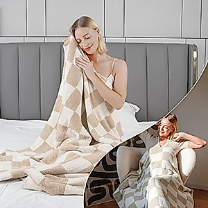 QQP Checkered Throw Blanket,Soft Cozy Microfiber Reversible Checkerboard Fluffy Throw Blanket,50X60In Blanket for Home Bed Couch.（Camel&White）