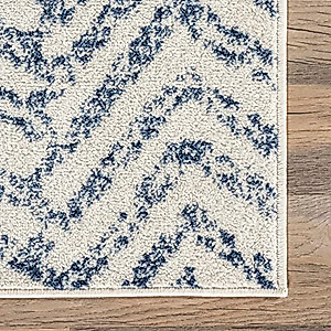 nuLOOM Rosanne Geometric Runner Rug, 2' 6" x 12', Blue