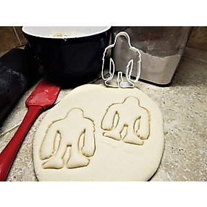 YETI SASQUATCH BIG FOOT BIGFOOT ABOMINABLE SNOWMAN MONSTER COOKIE CUTTER MADE IN USA PR2321