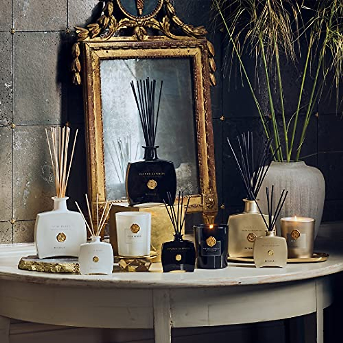 RITUALS Imperial Rose Luxury Oil Reed Diffuser Set - Fragrance Sticks with Rose Oil & Green Tea - 15.2 Fl Oz