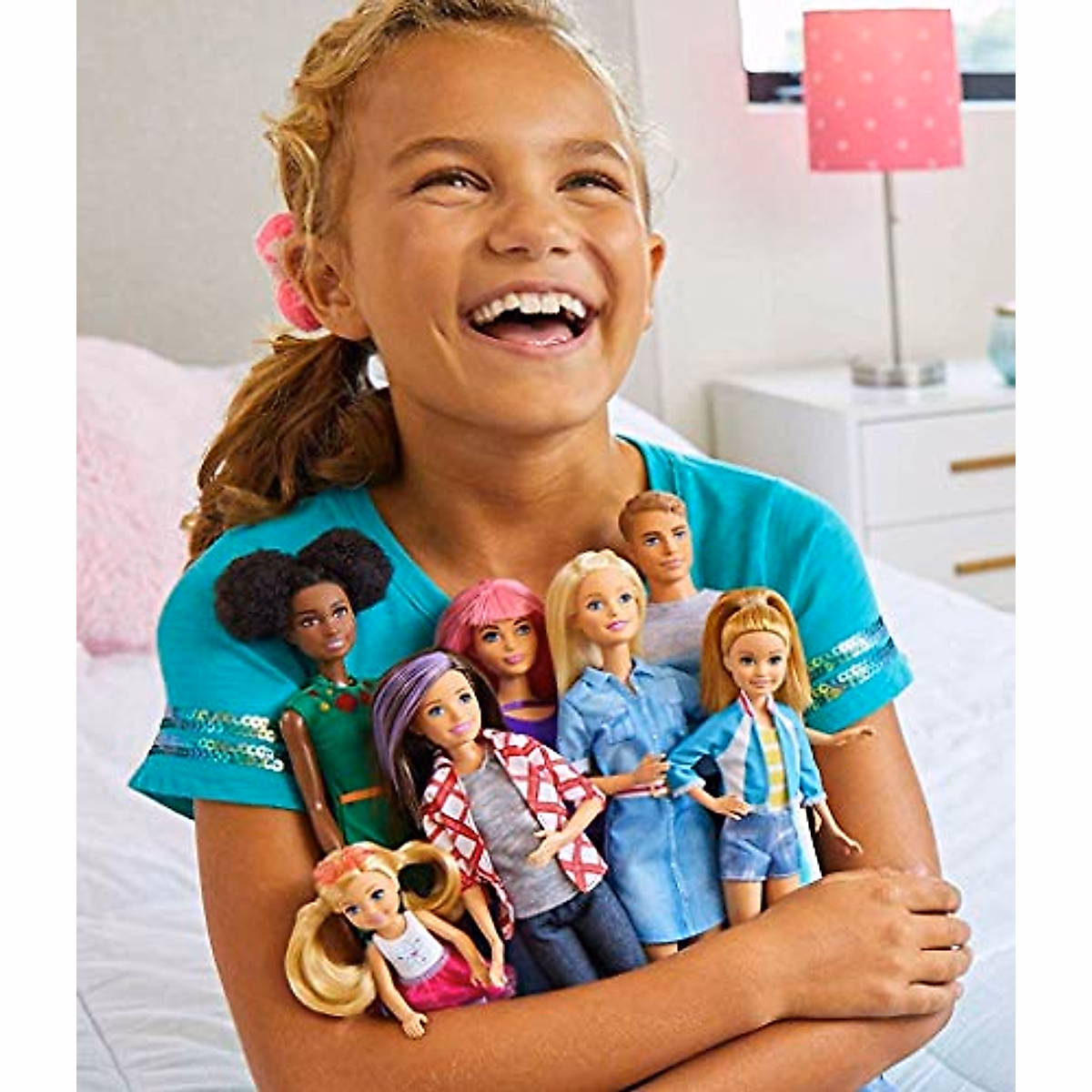 ​Barbie Dreamhouse Adventures Nikki Doll, Brunette, 11.5-Inch, in Green Dress, Gift for 3 to 7 Year Olds