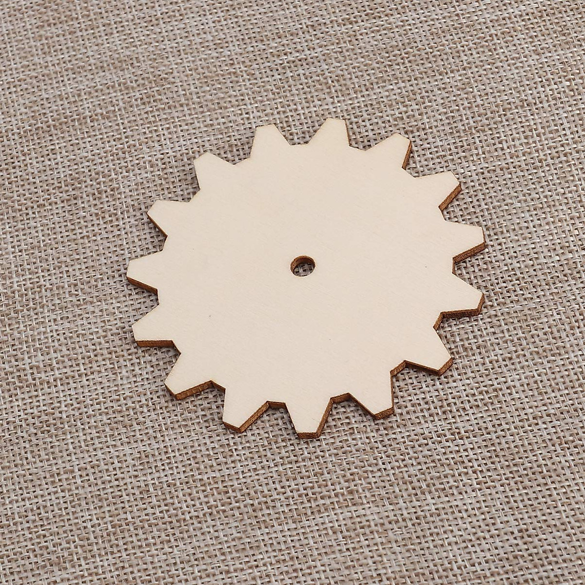 Homoyoyo 30 Pcs DIY Wood Craft Wood Cutouts Wooden Chips Wood Embellishment Unfinished Wood Ornaments Wooden Steampunk Gears Wood Slice Wood Circles for Crafts Wood Grain Wood Crafts Bamboo