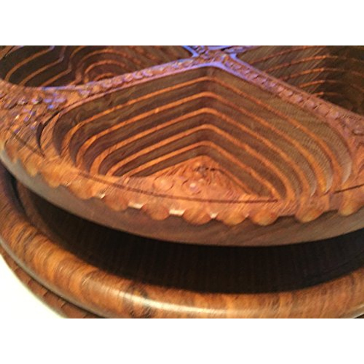 UNIQUE VALENTINE GIFT LOVE Idea Wooden Collapsible Fruit Basket With Handle And Four Heart Shaped Partitions Diameter: 12"