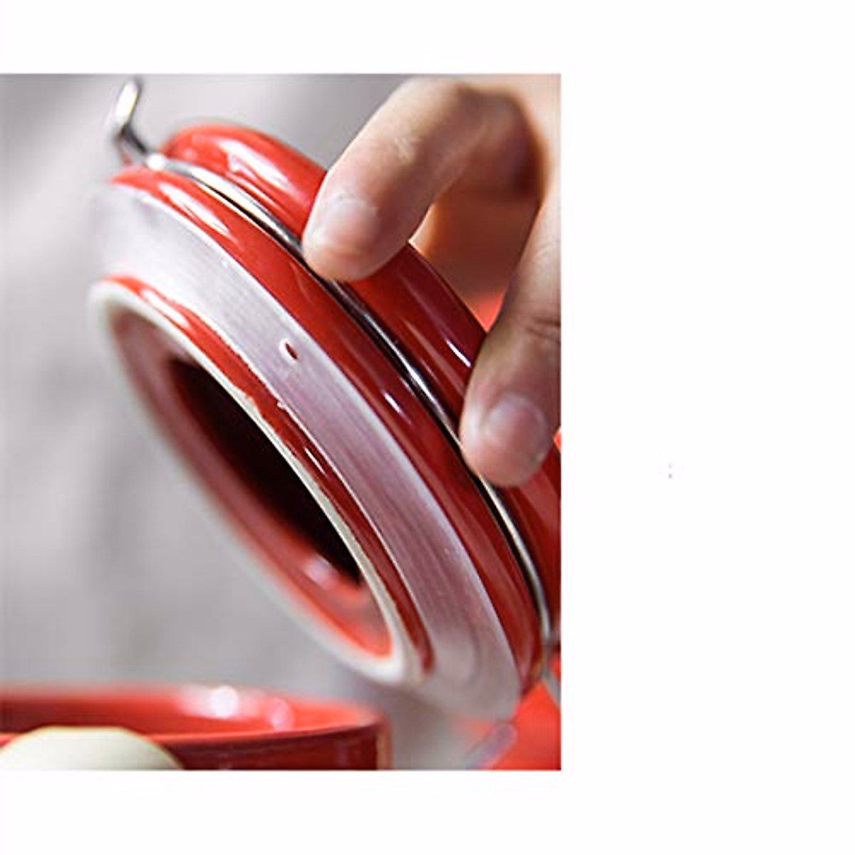 Porcelain Coffee Sealed Canister with Valve Blocks Tea Cans Powder Candy Beans Jars Food Container Spice Storage Bottle with Lid Spoon (Red, 35oz)