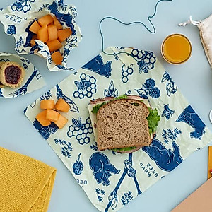 Bee's Wrap - Lunch Pack - Made in the US - Beeswax Food Wrap - Bees and Bears Print - 3 Pieces (Sandwich Wrap, 2 Medium Food Wraps)
