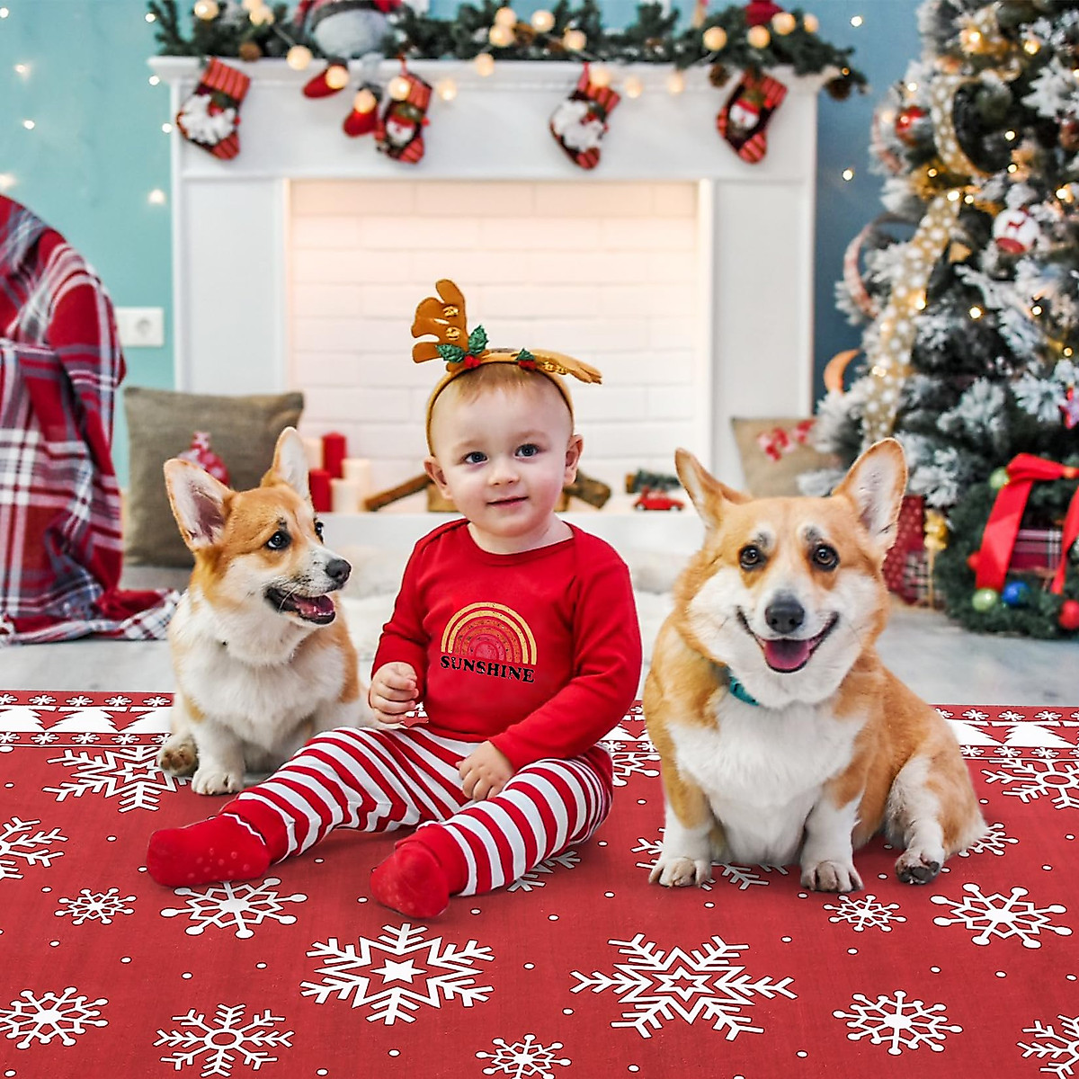 CAROMIO Christmas Hallway Runner Rug Holiday Decorative Bordered Area Rug, Washable Stain Resistant Non-Slip Floor Cover Xmas Tree and Snowflake Entrance Carpet for Laundry Kitchen, 2' x 6'