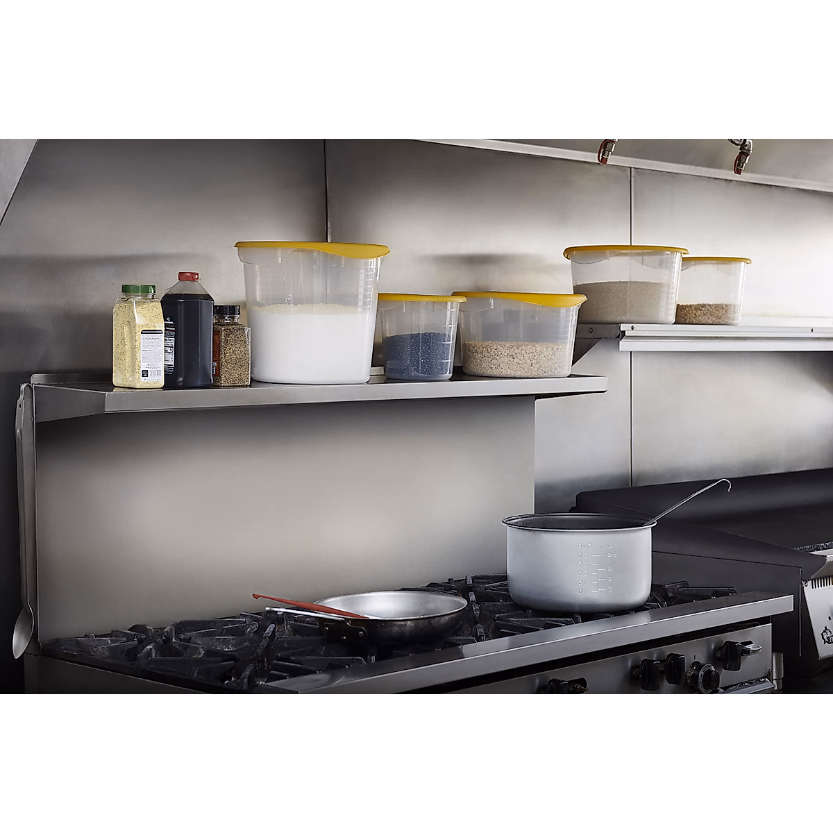 Rubbermaid Commercial Products Plastic Round Food Storage Container with Handle, 6 Quart, Clear, High Temperature Range Food Organization for Wet/Dry Food in Kitchen/Restaurants/Cafeteria, Pack of 12