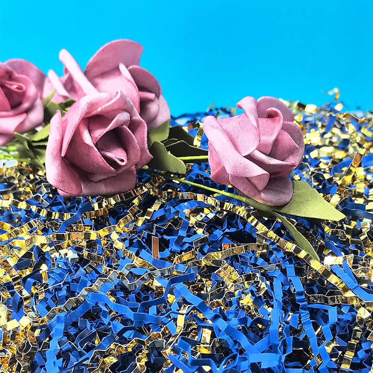 Keoferlo Crinkle Cut Paper 1/2 LB Baskets Shred Filler Paper Metallic Gold and Blue Craft Confetti Grass Raffia for Baskets Gift Wrap Decorations Display Merchandise (Metallic Gold and Blue)