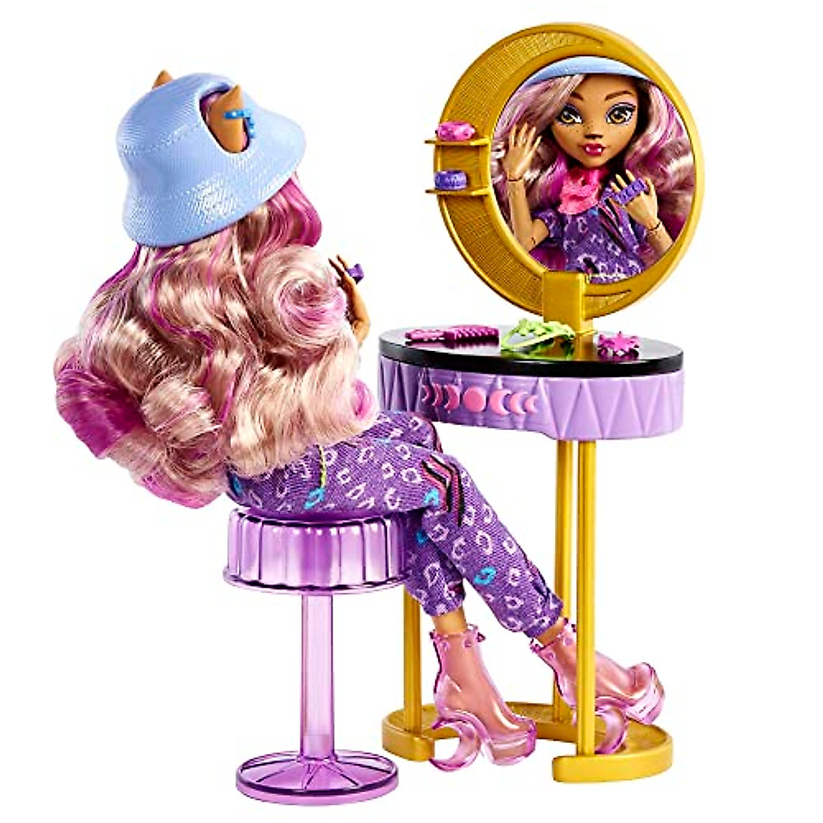 Monster High Doll & Playset, Clawdeen Wolf Boo-tique Studio with Fashion Accessories, 20+ Pieces for Mix-&-Match Outfits