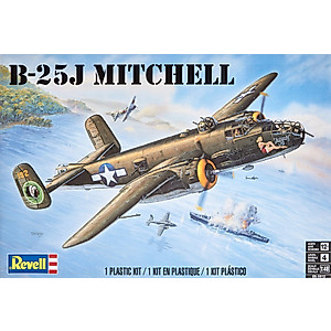 Revell 1: 48 B25J Mitchell , Brown