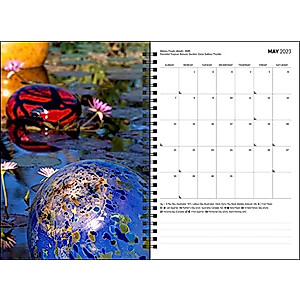 Chihuly 12-Month 2023 Weekly Planner Calendar