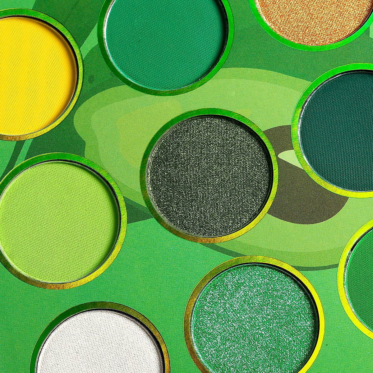 Afflano Grinch Green Eyeshadow Palette Highly Pigmented, Long Lasting Blendable Small Yellow Forest Dark Emerald Green Eye shadow Pallet for Hazel Eyes, Christmas Halloween Green Eye Makeup Gift