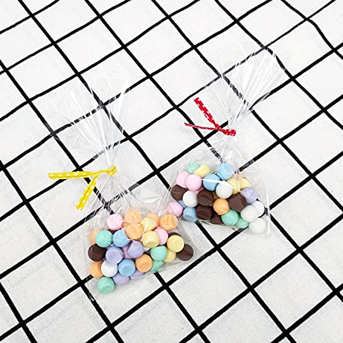 Newkita 3x5 Cellophane Bags, Clear Goodie Bags, Cake Pop Rice Crispy Bags With 4" Twist Ties, Candy Bags/Cookie Bags/Treat Bags with Ties/Clear Gift Bags/Cellophane Treat Bags 100 Pack