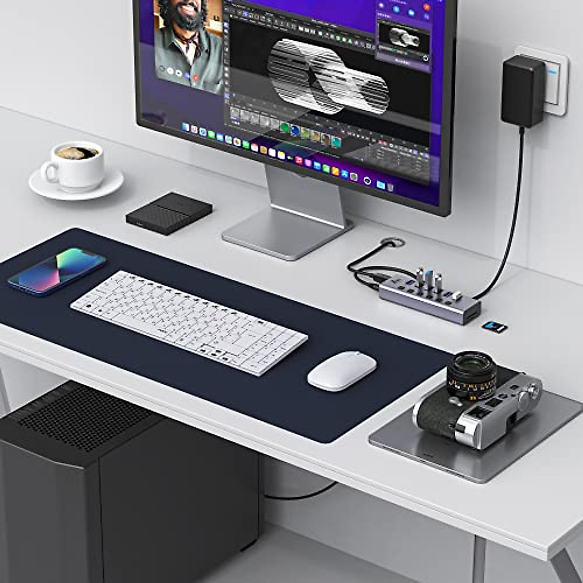 LIONWEI Universal 8-Port Powered USB 3.0/USB C Hub, Aluminum USB Splitter with 6 USB 3.0 Data Ports, SD/TF Card Readers, On/Off Power Switches, AC Adapter