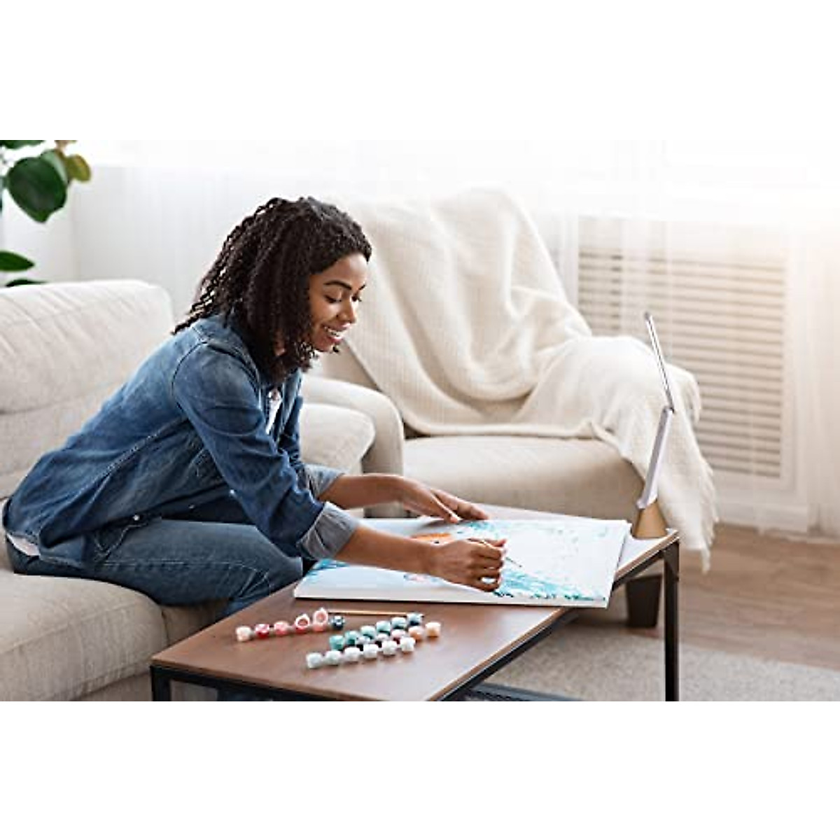 Daylight Company Smart Go Portable Ideal for Reading, Light Therapy, Everyday Tasks, Crafts, Desk Work, DIY, Led, Chargeable lamp, 1 Count (Pack of 1), White