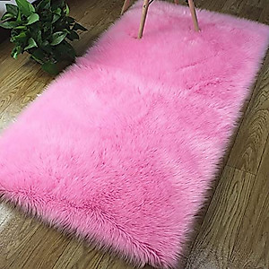 Silky Soft Faux Fur Rug 2ftx4ft, Super Fluffy Rugs for Bedroom and Living Room Floors, Large Shag Solid Area Rug, Luxury Beside Plush Carpet Home Decor Floor Mat, Square