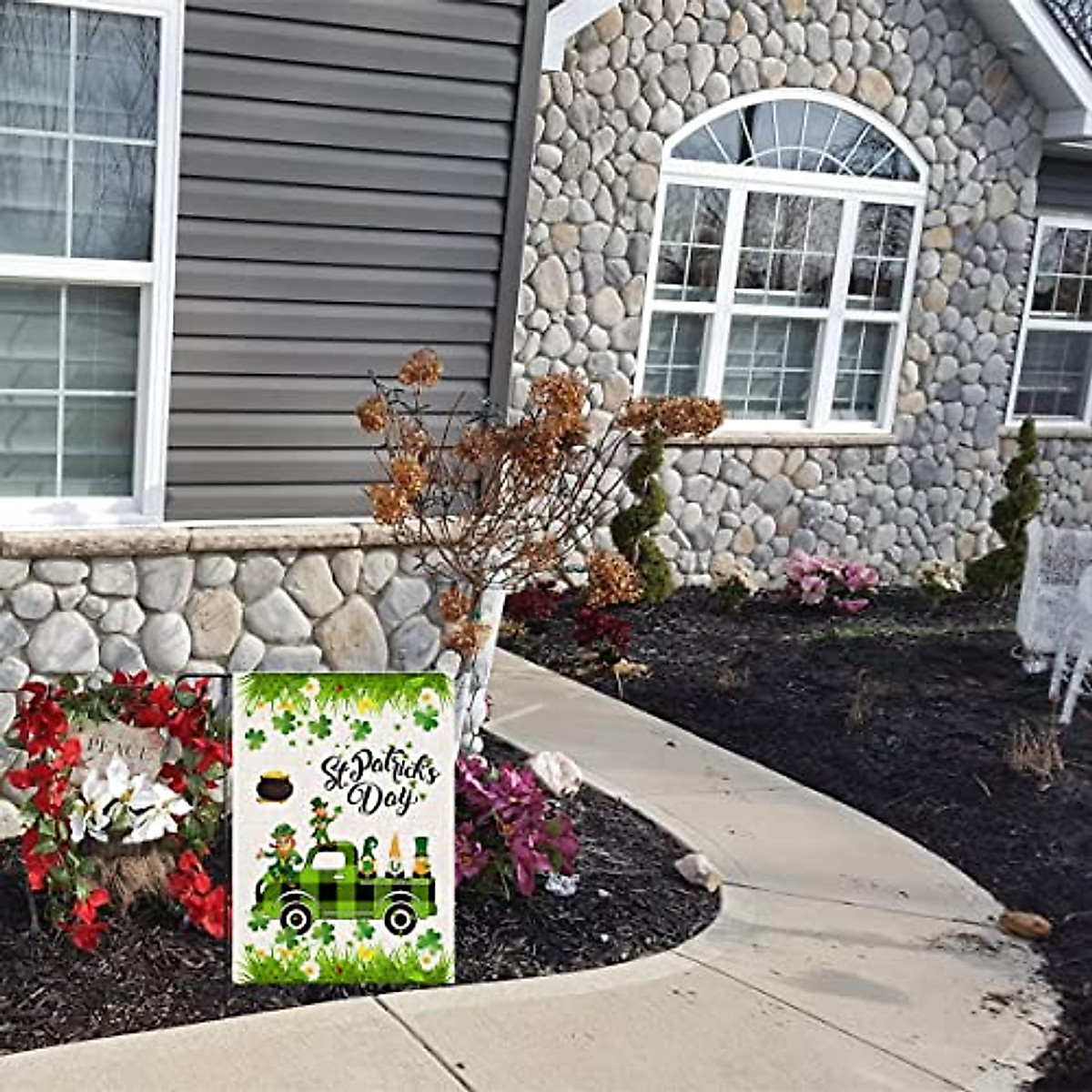 St Patrick's Day Garden Flags, 12.5 x 18 Inch Gnomes Green Buffalo Plaid Truck Garden Flag Vertical Double Sized Spring Holiday Burlap Flag for House Yard Outdoor Decor