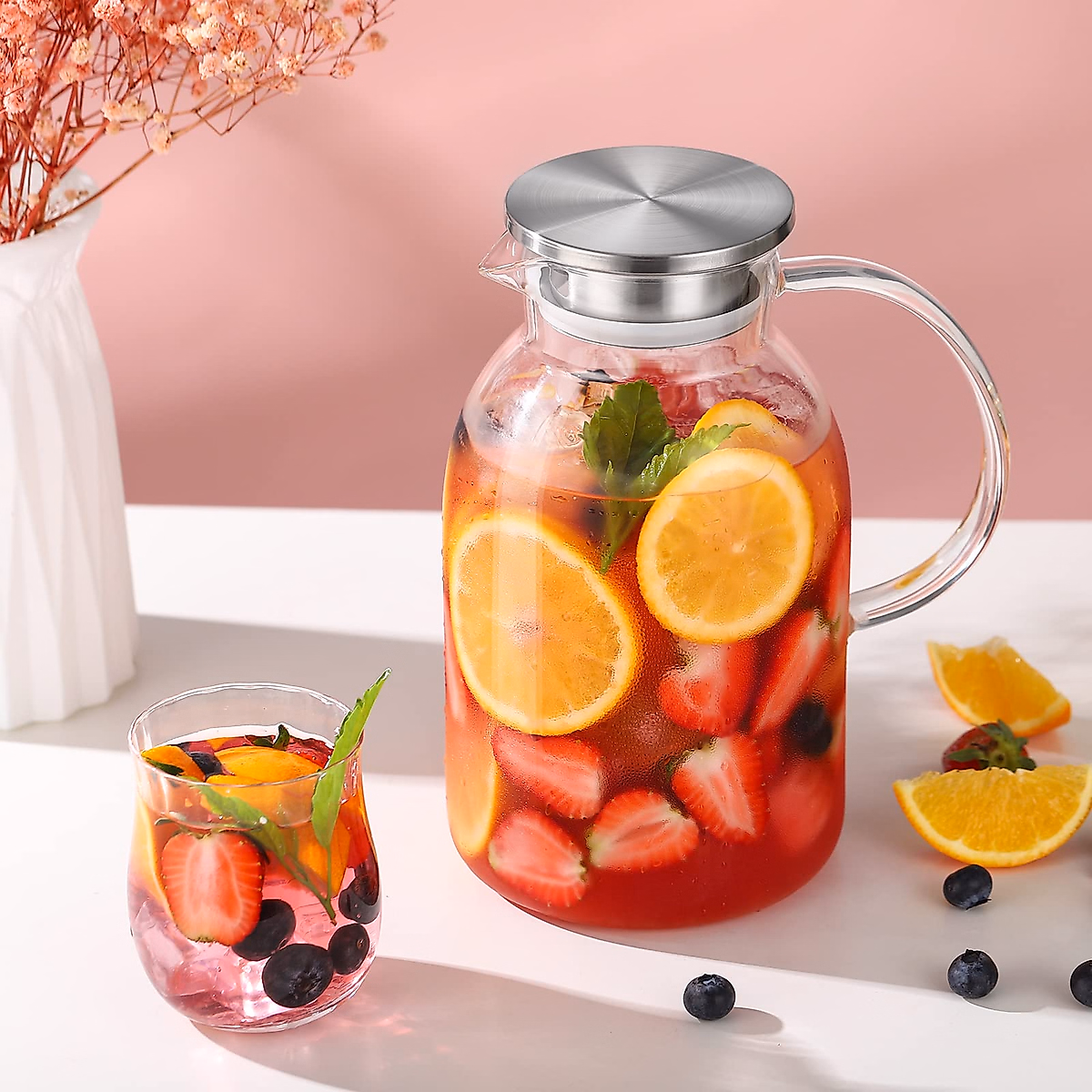 Glass Pitcher, 75 Ounces Glass Pitcher with Lid, Fridge Door Water Pitcher with Free Brush, Heat Resistant Glass Water pitcher with Spout, Iced Tea Pitcher for Fridge, Carafe Perfect for Juice