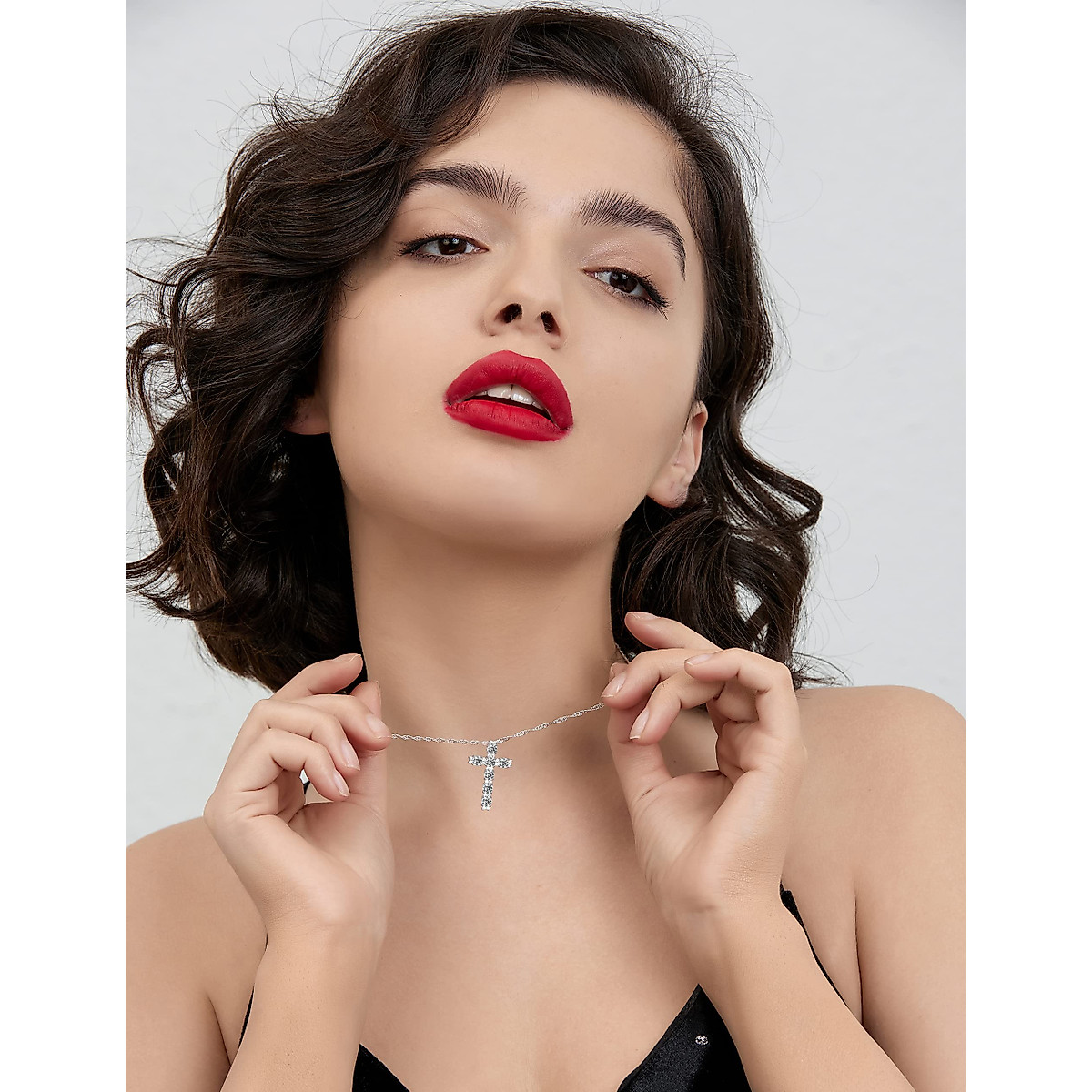 CannyCat Moissanite Cross Pendant Necklace for Women 4.0 mm 27 pieces 2.3 CTTW D-E-F color VVS Moissanite Diamond Cross Necklaces Platinum Plated Sterling Silver 16+2” Chain Anniversary Womens Gift