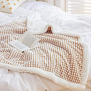LOMAO Sherpa Blanket Throw Blanket Soft Warm Fleece Blanket Thick Blanket with Grid Pattern for Couch Sofa Bed Chair Home Decor (Mustard Yellow, 51"x63")
