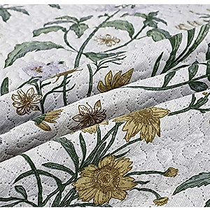 Floral Quilt Set King Size Bedspread Coverlet Green Yellow Flower Bedspread Set King Lightweight Quilt Bedding Spring Summer Floral Coverlet Soft Home Quilts Collection Bedding with 2 Pillowcases