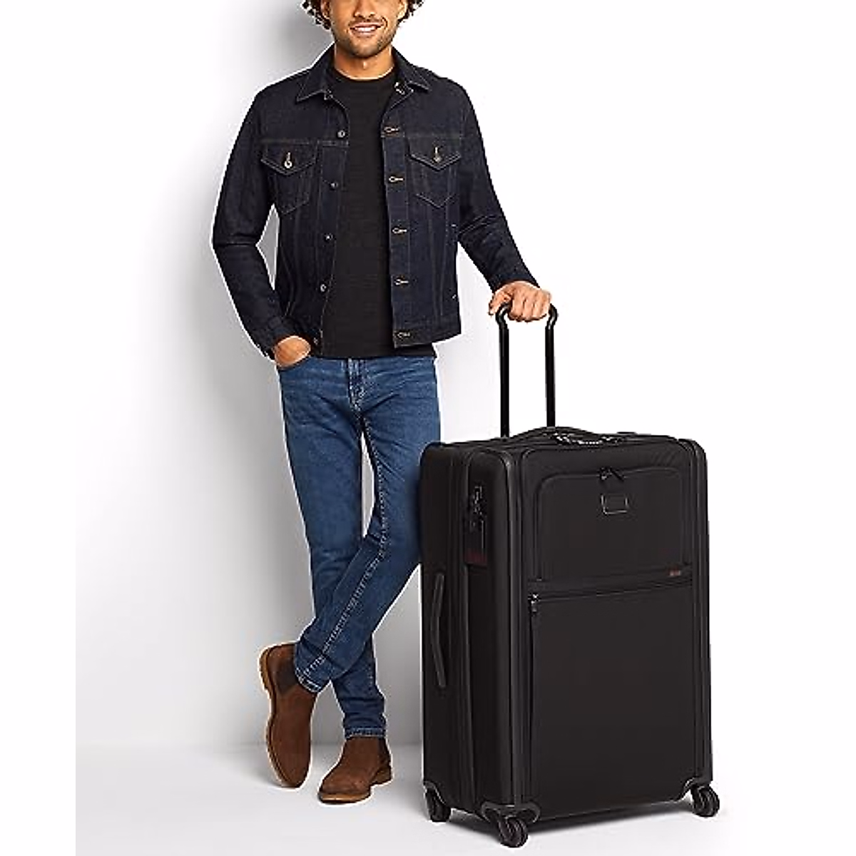 TUMI Alpha 3 Extended Trip Expandable 4-Wheeled Packing Case Suitcase - Great for Extended Travel of Shared Packing - Rolling Luggage for Men and Women - Black