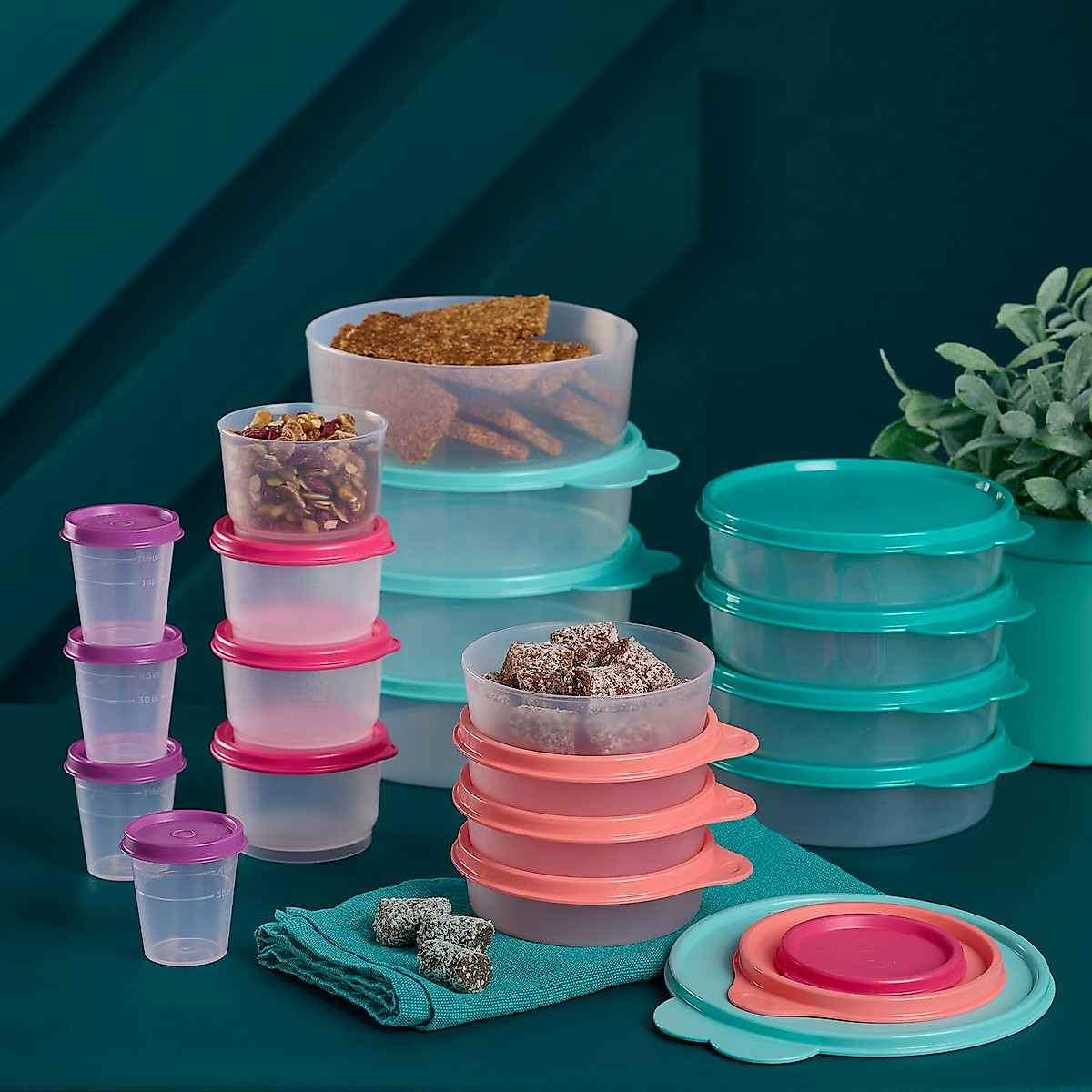 Tupperware Smartest Start 40 Piece Set, Dishwasher Safe and BPA Free (20 Containers, 20 Lids)