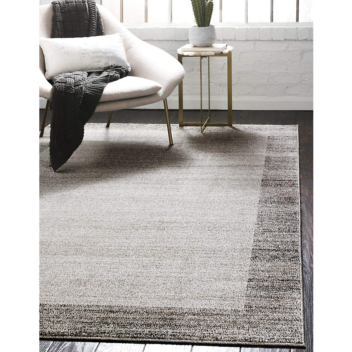 Unique Loom Del Mar Collection Area Rug - Abigail (5' 3" x 8' Rectangle, Light Gray/ Black)