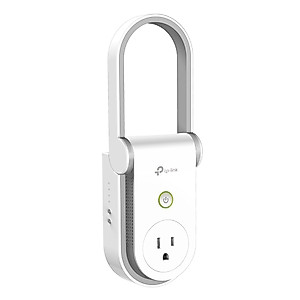 Kasa AC1200 Wi-Fi Range Extender Smart Plug by TP-Link - Fast AC1200 Wi-Fi Extender/Repeater with Built-In Smart Plug, No Hub Required, Works With Alexa and Google Assistant (RE370K)