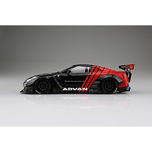 Aoshima LB Works R35 GT-R Type 2 (Ver. 2) 1:24 Scale Model Kit