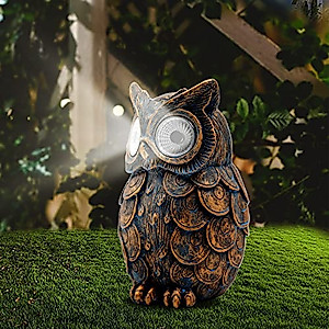Owl Outdoor Garden Ornaments, Solar Garden Owl Garden Decor Statue, Resin Owl Garden Ornament with Solar Lights, Waterproof Garden Owl Statues Sculptures for Patio Lawn Porch Ornament Gift