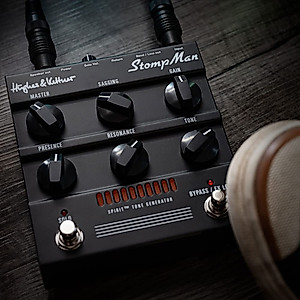 Hughes & Kettner StompMan Guitar 50-watt Amplifier Pedal Bundle with Polsen HPC-A30-MK2 Studio Monitor Headphones