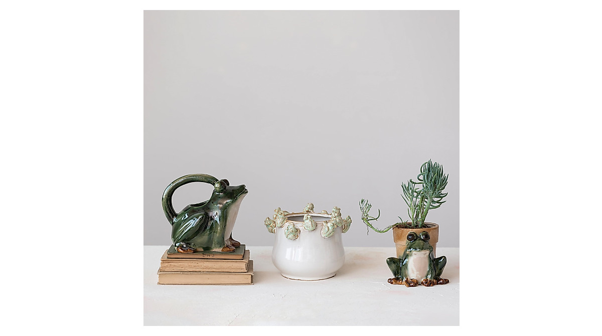 Creative Co-Op Frog Planter - Charming Stoneware Accent