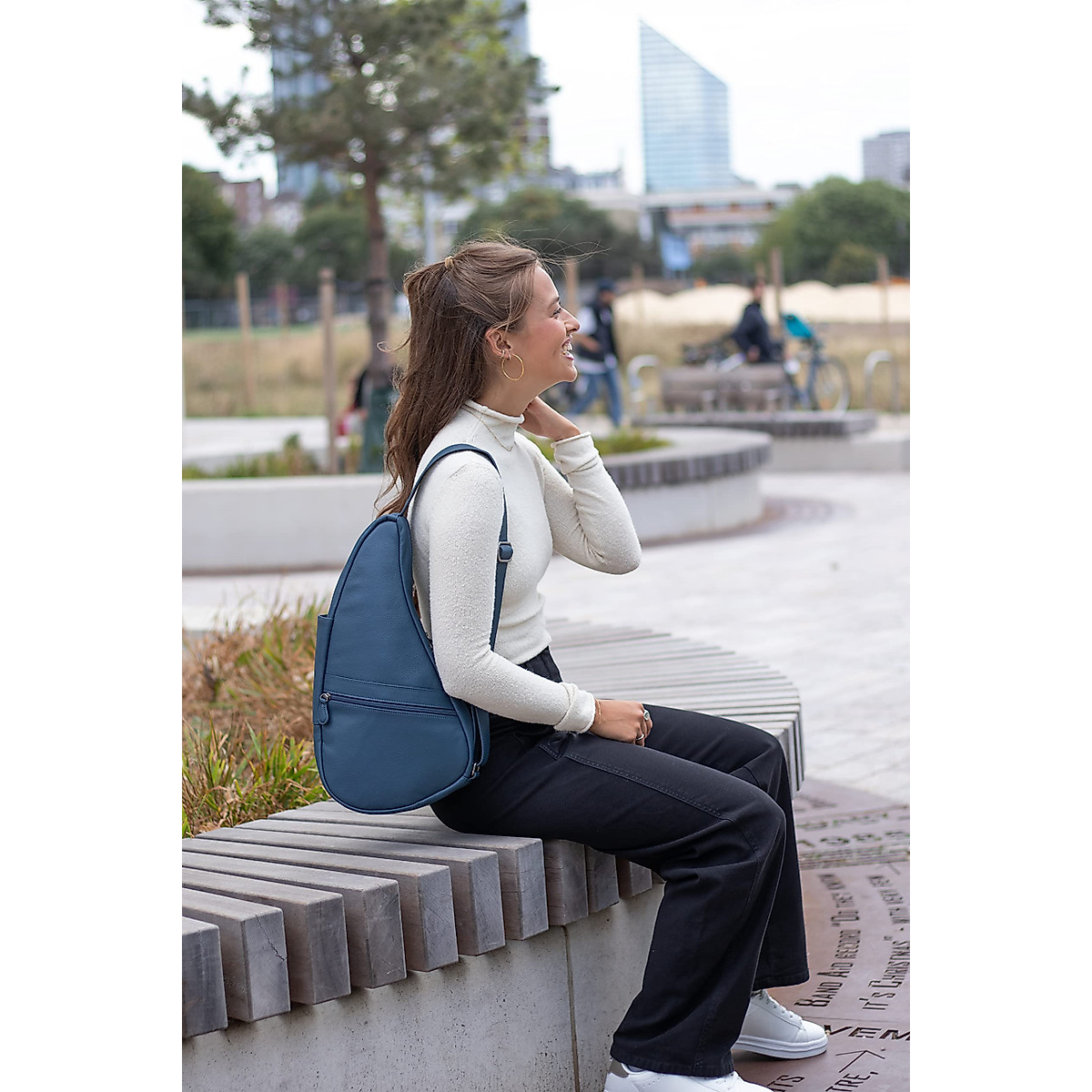 AmeriBag Small Classic Leather Healthy Back Bag Small (Lake Blue)